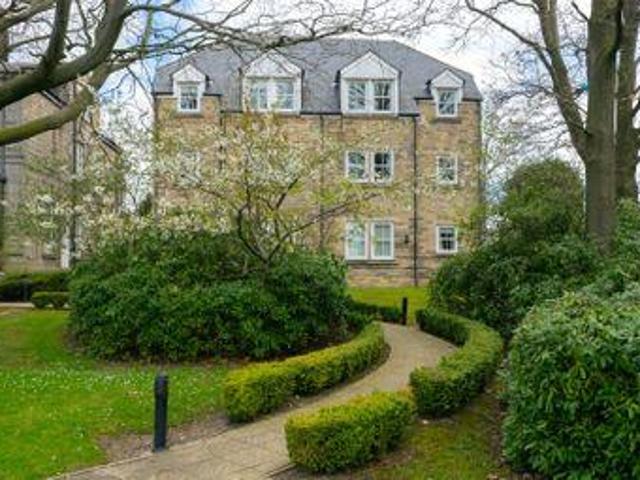 2 Bedrooms Flat for rent in Westbury Gardens, 129 Spen Lane, Leeds, West Yorkshire LS16
