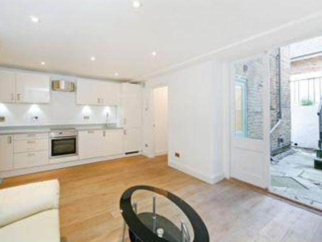 2 Bedrooms Flat for rent in Westbourne Gardens, London W2