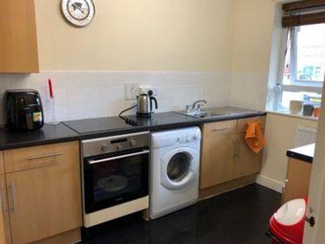 2 Bedrooms Flat for rent in Westferry, London E14
