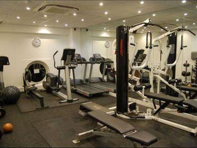 2 Bedrooms Flat for rent in Westferry Road, Docklands E14