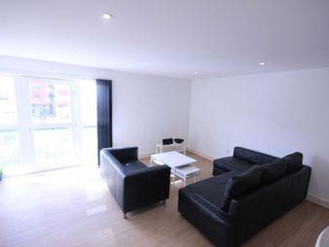2 Bedrooms Flat for rent in Westferry Road, London E14
