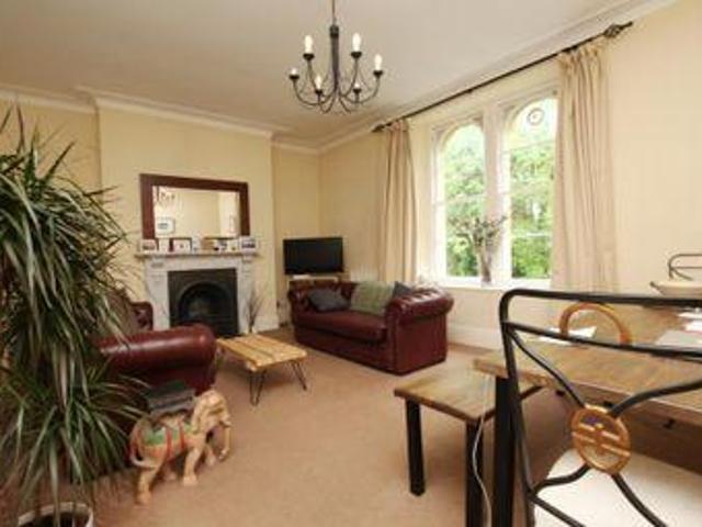 2 Bedrooms Flat for rent in Westfield Park, Redland, Bristol BS6