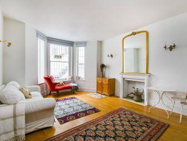 2 Bedrooms Flat for rent in Westgate Terrace, London SW10