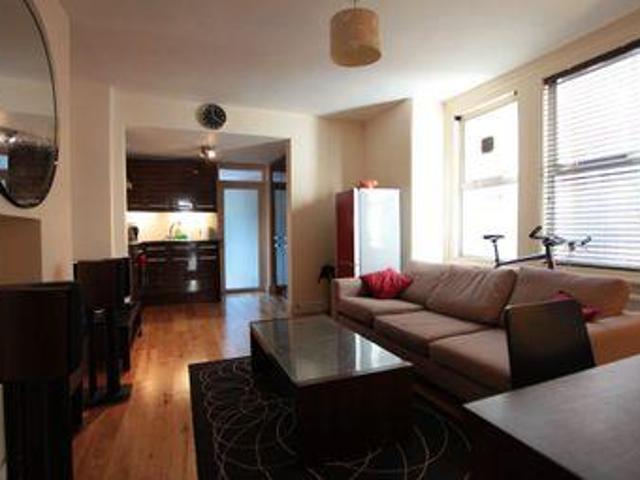 2 Bedrooms Flat for rent in Wharfedale Street, London SW10