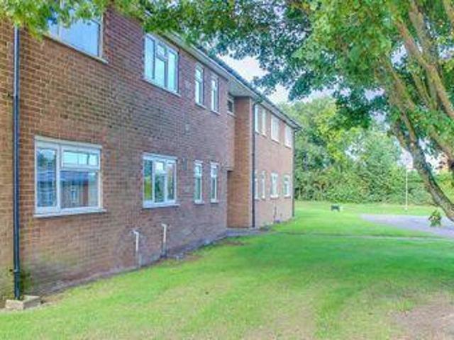 2 Bedrooms Flat for rent in Wheelwright Way, Stow Cum Quy, Cambridge CB25