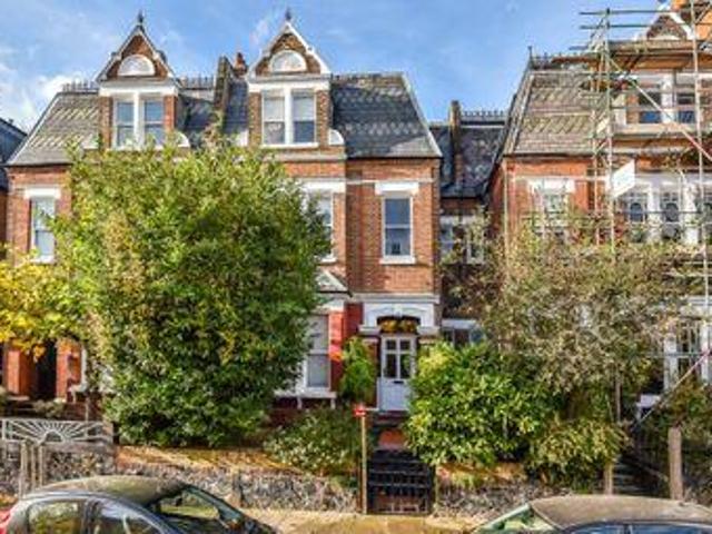 2 Bedrooms Flat for rent in Whitehall Park, Archway N19