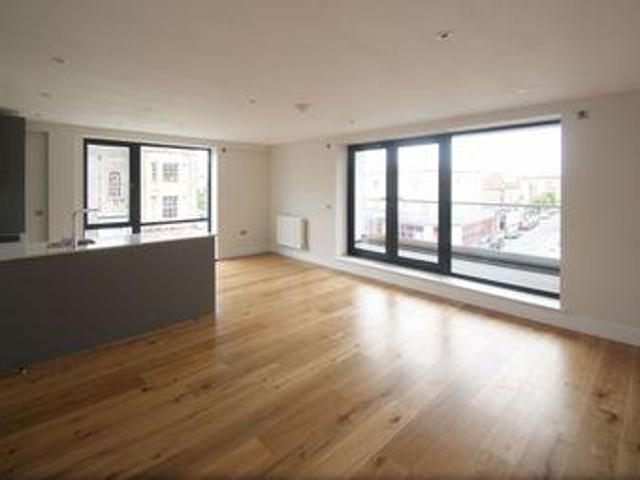 2 Bedrooms Flat for rent in Whiteladies Road, Clifton BS8