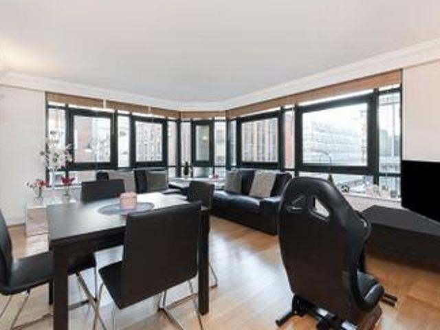 2 Bedrooms Flat for rent in Whitfield Street, London W1T
