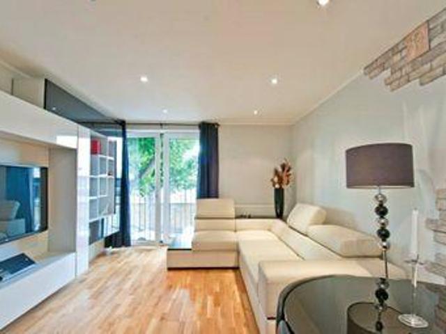 2 Bedrooms Flat for rent in Willow Walk, Tower Bridge, London SE1