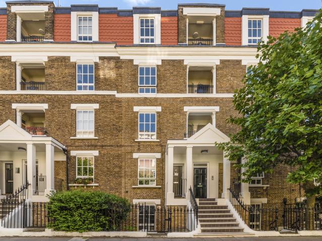 2 Bedrooms Flat for Rent in Wilmot Street | Foxtons