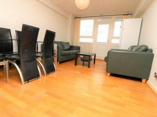 2 Bedrooms Flat for rent in Wimbourne Street, London N1