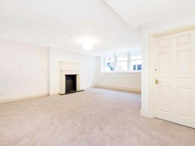 2 Bedrooms Flat for rent in Wimpole Street, London W1G