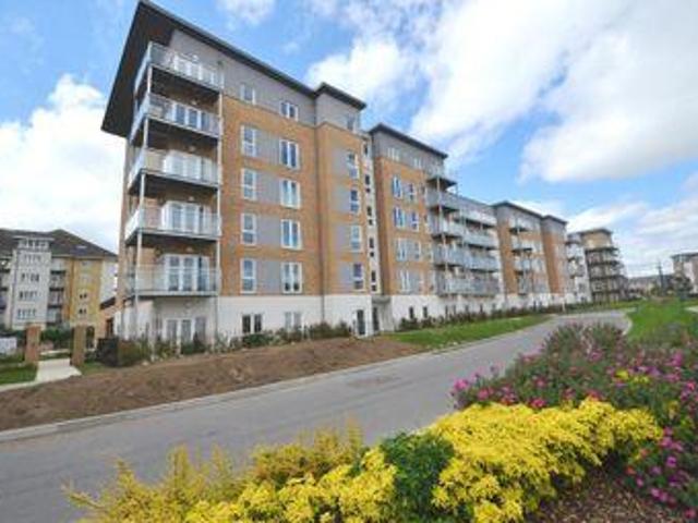 2 Bedrooms Flat for rent in Windsor Court, 1 Penny Royal Drive, West Drayton, Middlesex UB7