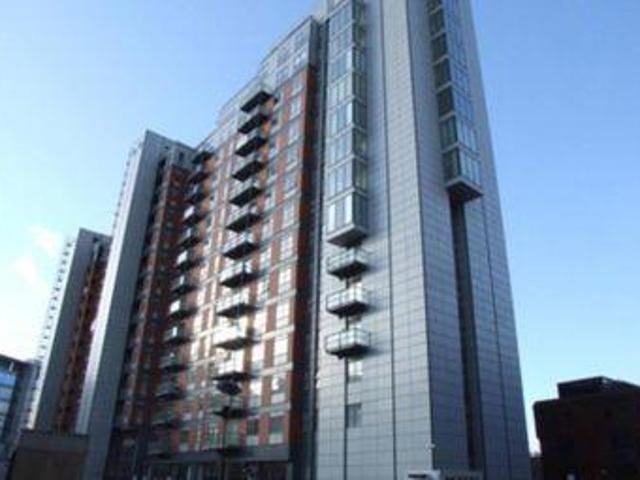 2 Bedrooms Flat for rent in Wllington Quarter, Wellington Street, Leeds LS1