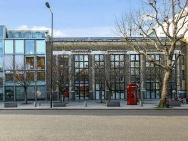 2 Bedrooms Flat for rent in Tower Bridge Road, London Bridge SE1