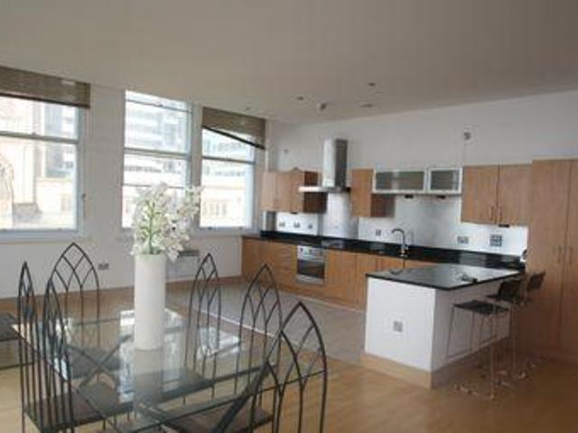 2 Bedrooms Flat for rent in Tower Building, Water Street L3