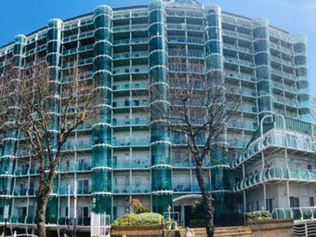 2 Bedrooms Flat for rent in Tower Point, 52 Sydney Road, Enfield, London EN2