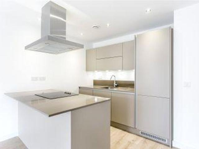 2 Bedrooms Flat for rent in Town Apartments, 47 Allcroft Road, London NW5