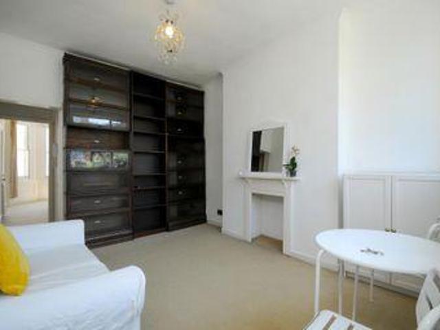 2 Bedrooms Flat for rent in ton Road, Hampstead NW3