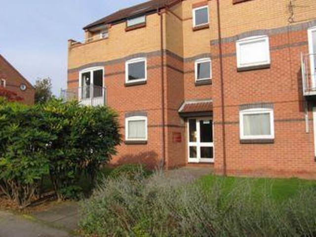 2 Bedrooms Flat for rent in Tonnelier Road, Dunkirk NG7
