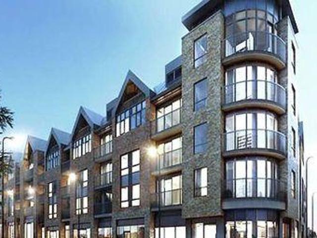 2 Bedrooms Flat for rent in Tooting Market, Tooting High Street, London SW17