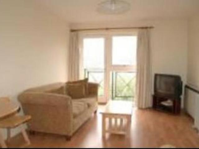 2 Bedrooms Flat for rent in Taeping Street, Docklands E14