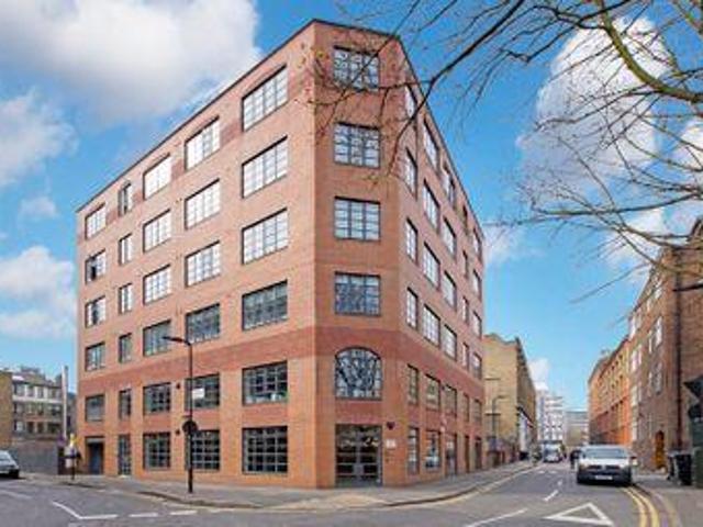 2 Bedrooms Flat for rent in Tagwright House, Old Street N1