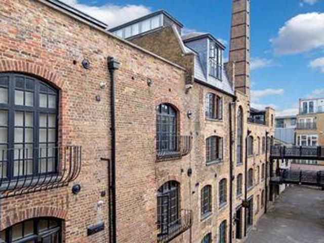 2 Bedrooms Flat for rent in Tanner Street, London Bridge SE1