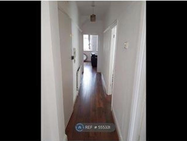2 Bedrooms Flat for rent in Temple Fortune, London NW11