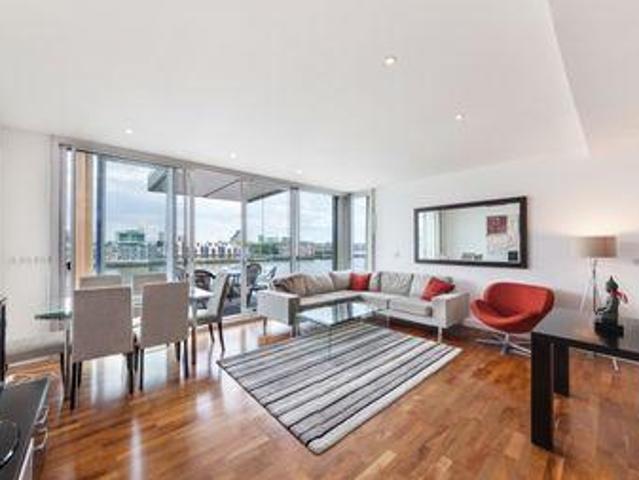 2 Bedrooms Flat for rent in Tempus Wharf, Luna House, Tower Bridge SE16