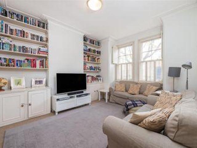 2 Bedrooms Flat for rent in Tennyson Street, London SW8