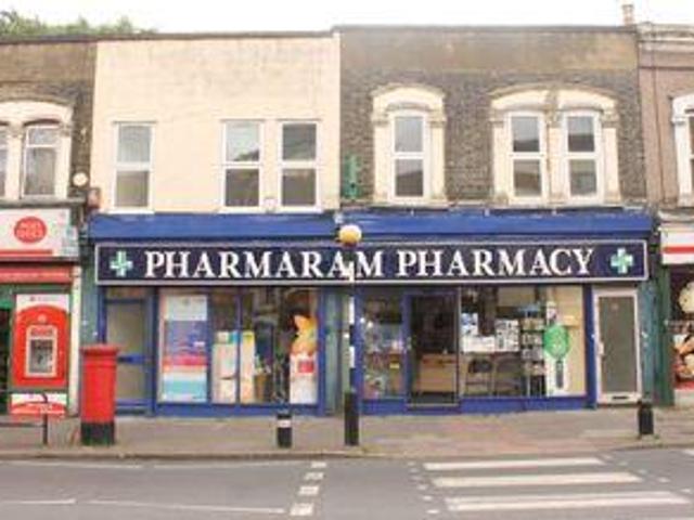 2 Bedrooms Flat for rent in Terrace Road, Plaistow, London E13