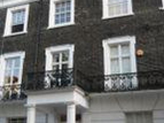 2 Bedrooms Flat for rent in Thurloe Square, London SW7
