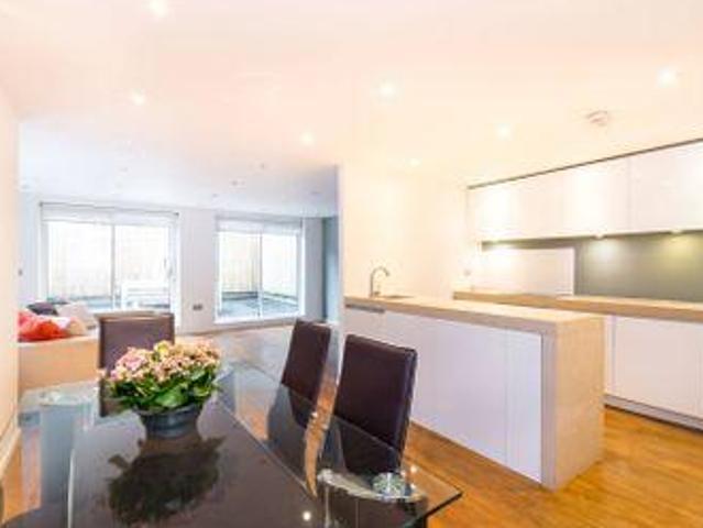 2 Bedrooms Flat for rent in Thackeray House, Sloane Square SW3