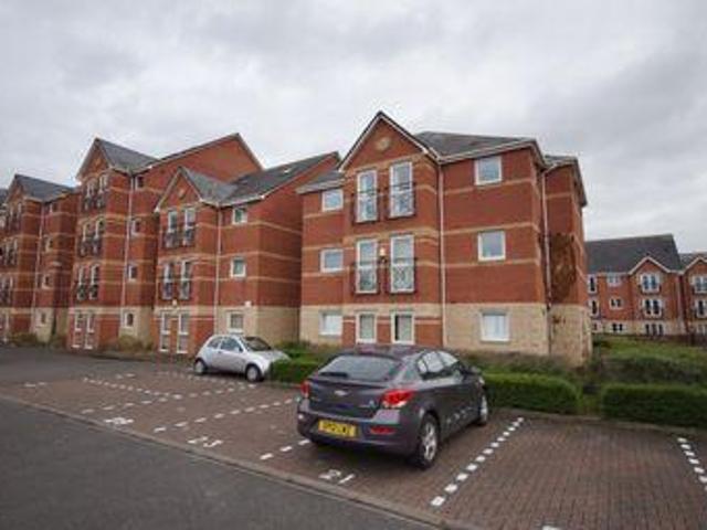 2 Bedrooms Flat for rent in Thackhall Street, Stoke, Coventry CV2