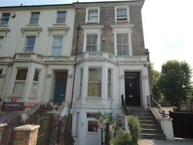 2 Bedrooms Flat for rent in The Mall, Ealing W5