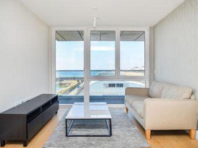 2 Bedrooms Flat for rent in The Boardwalk, Brighton Marina Village, Brighton BN2