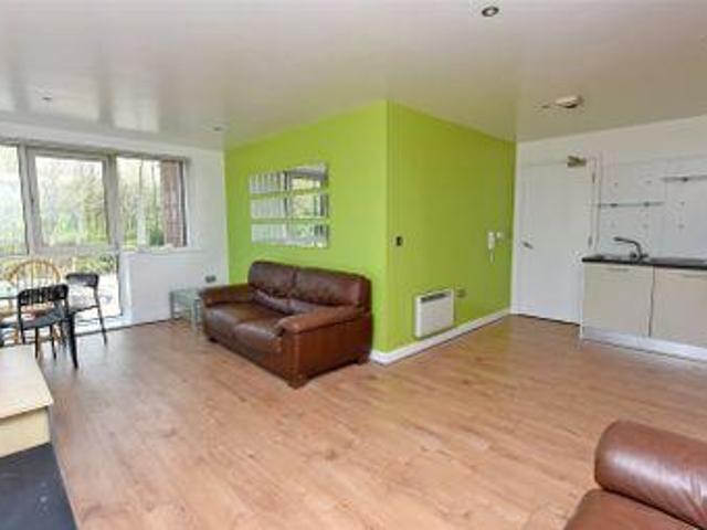 2 Bedrooms Flat for rent in The Brew House, 211 Ecclesall Road, Sheffield, South Yorkshire S11