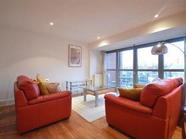 2 Bedrooms Flat for rent in The Custom House, Redcliff Backs, Bristol BS1