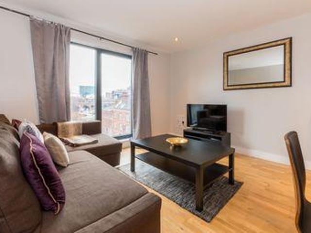2 Bedrooms Flat for rent in The Chandlers, Leeds LS2