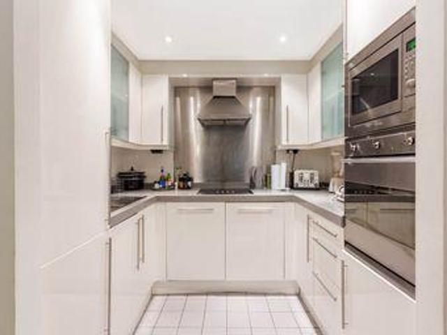 2 Bedrooms Flat for rent in The Grainstore, 4 Western Gateway, London E16