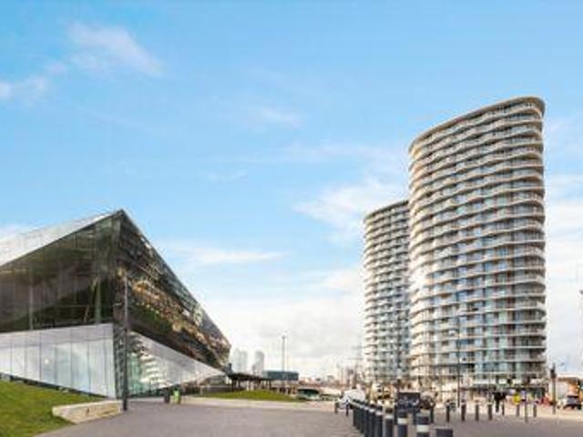 2 Bedrooms Flat for rent in The Hoola Building, Tidal Basin Road, Royal Docks, London E16