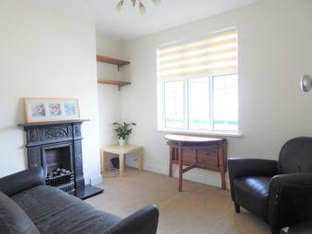 2 Bedrooms Flat for rent in The Holt, London Road, Morden, Surrey SM4