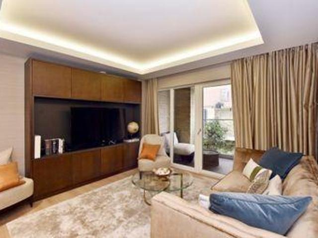 2 Bedrooms Flat for rent in The Landau, Fulham SW6