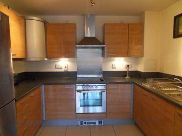 2 Bedrooms Flat for rent in The Lock Building, 72 High Street, London E15