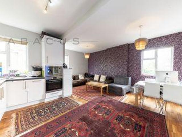 2 Bedrooms Flat for rent in The Lodge, Brondesbury Park, London NW6
