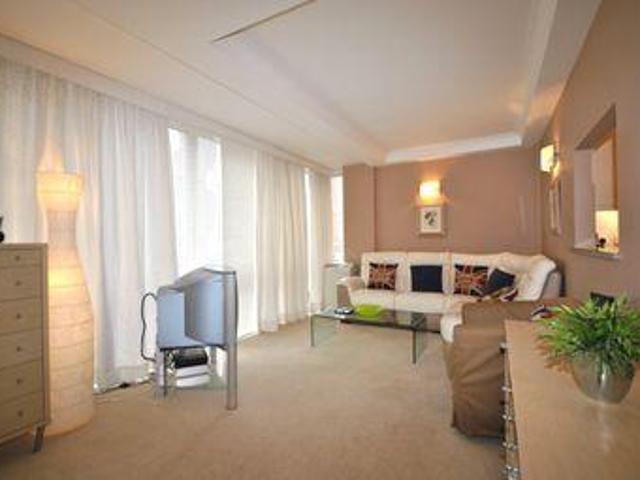2 Bedrooms Flat for rent in The Phoenix, Barrett Street, London W1U