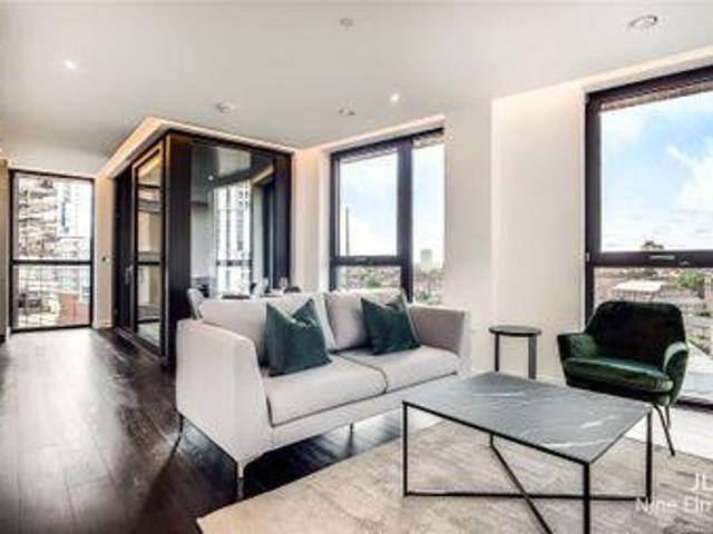 2 Bedrooms Flat for rent in The Residence, London SW11