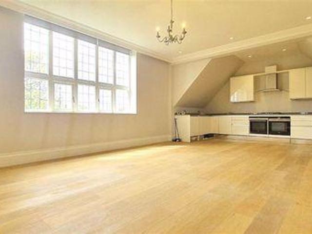 2 Bedrooms Flat for rent in The Ridgeway, Mill Hill NW7
