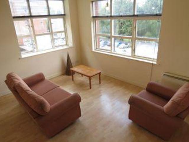 2 Bedrooms Flat for rent in The Tobacco Factory, Ludgate Hill, Red Bank M4